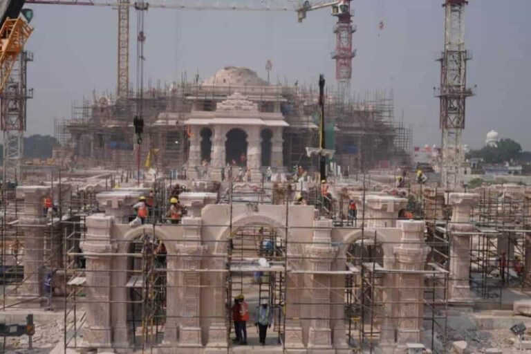 Ram Mandir Ayodhya | Full Details, Timings, Entry Fee, Distance ...